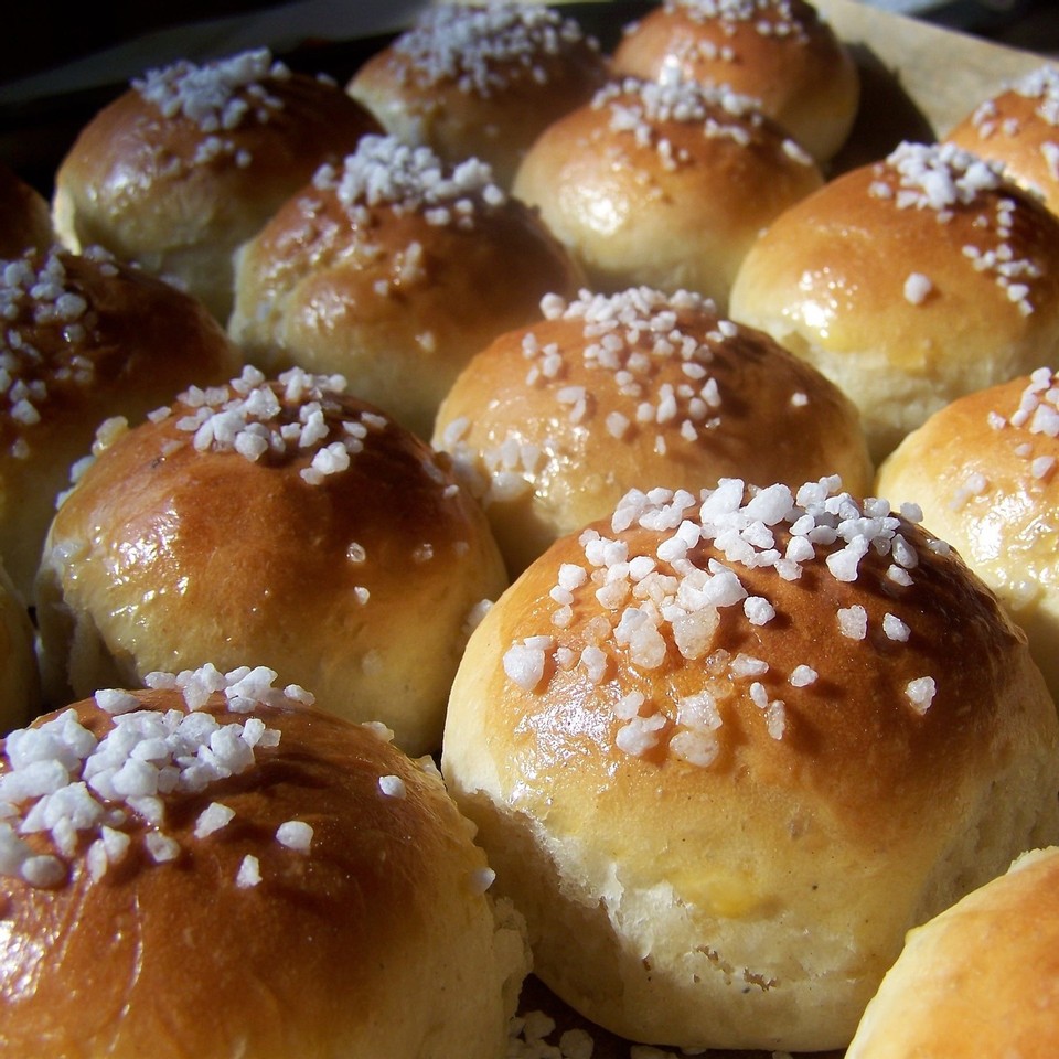 Baking with Grandma – Apples of Gold